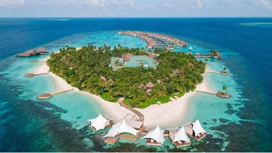 Aero Hotel Lighting Project: Maldives’ Luxury Resort, Advance LED ...